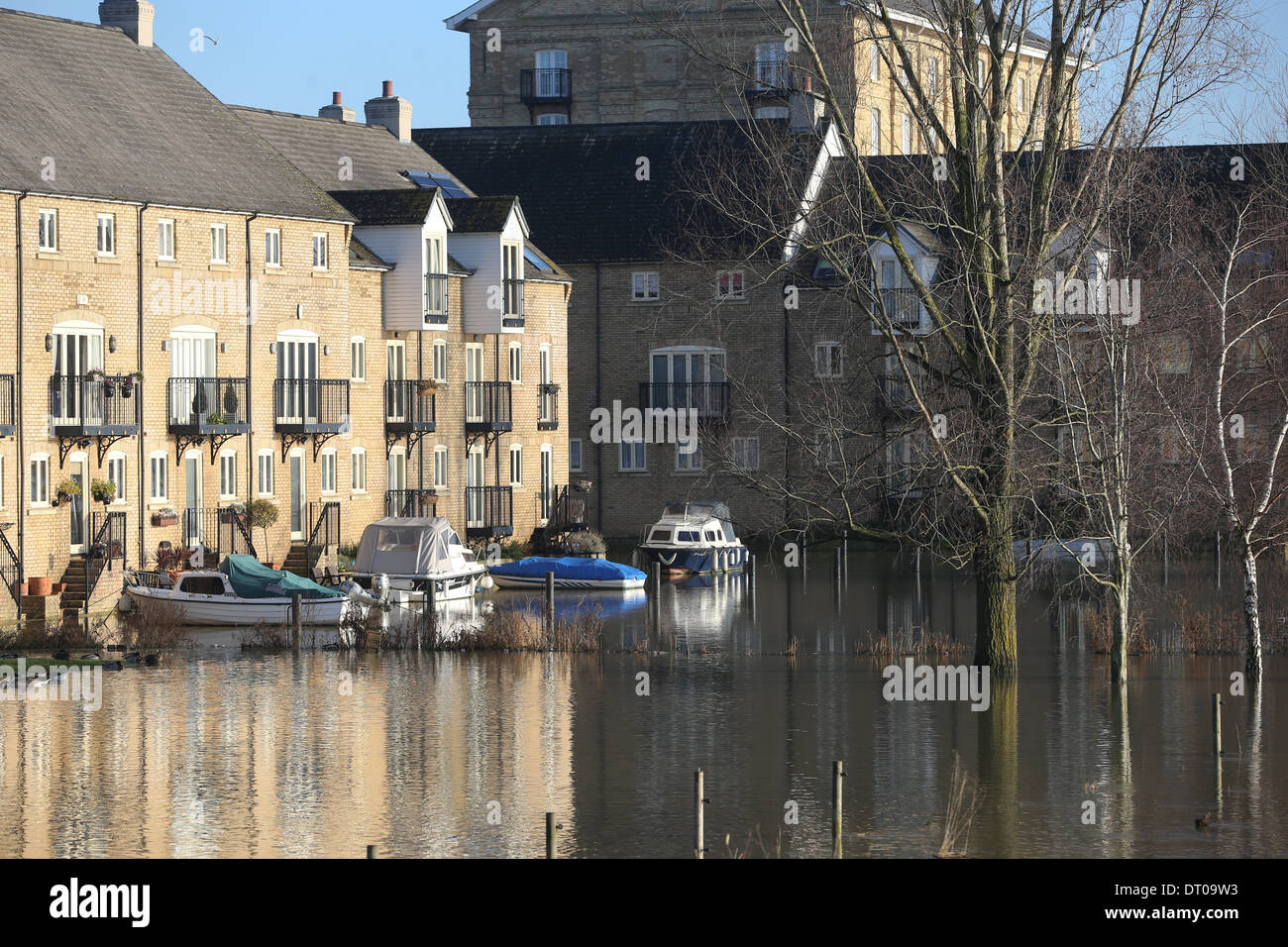 Flooding in st ives cambridgeshire hi-res stock photography and images ...