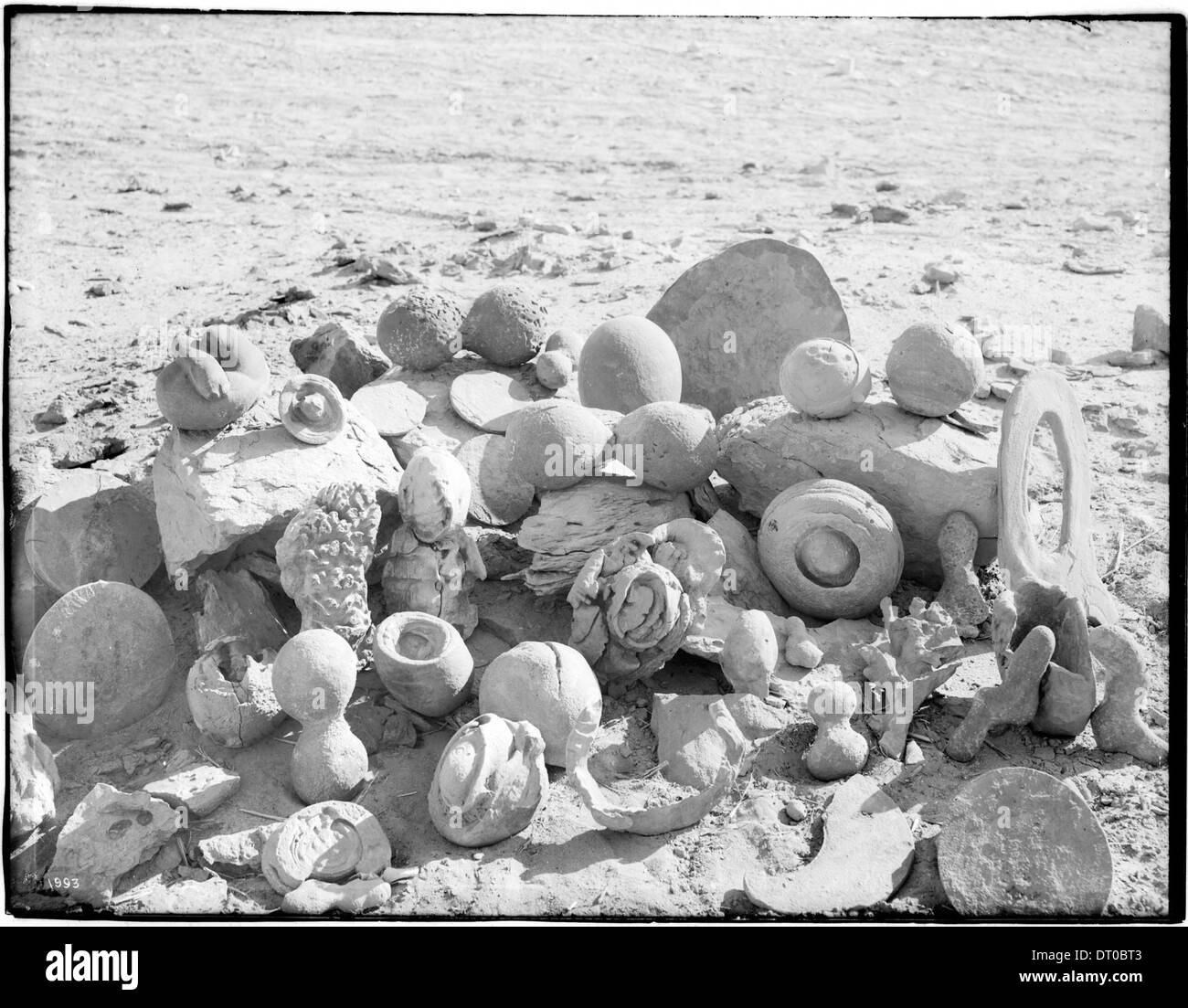 Wind shaped rock Black and White Stock Photos & Images - Alamy