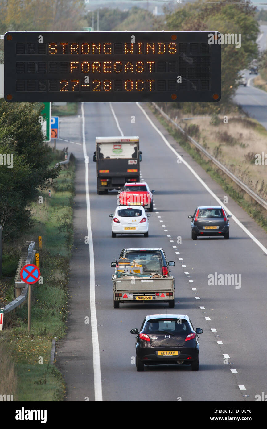 MOTORWAY WARNING SIGN GIVING INFORMATION TO DRIVERS ON THE A1(M) IN ...