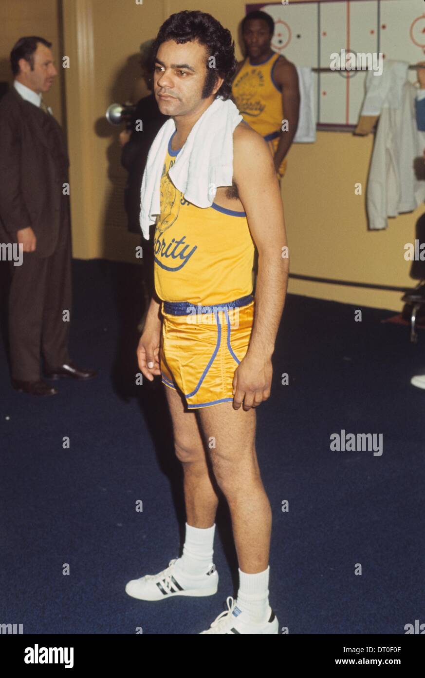 JOHNNY MATHIS.(Credit Image: © Travis Lehman/Globe Photos/ZUMAPRESS.com ...