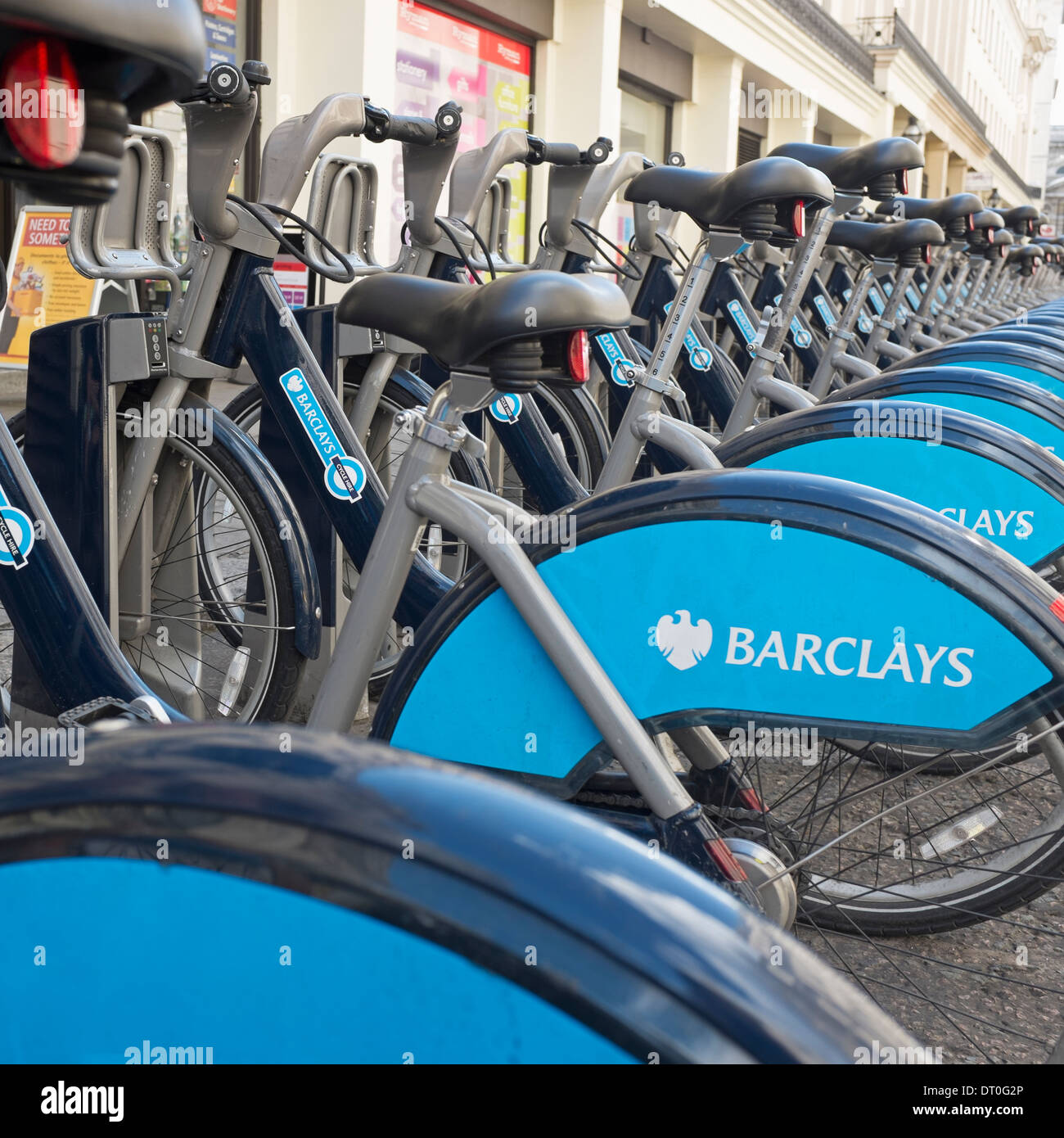 London boris bikes hi-res stock photography and images - Alamy