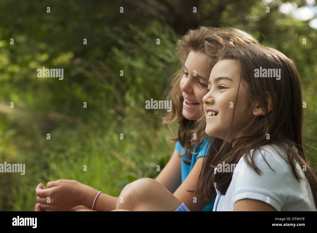 Korean girls laughing hi-res stock photography and images - Alamy