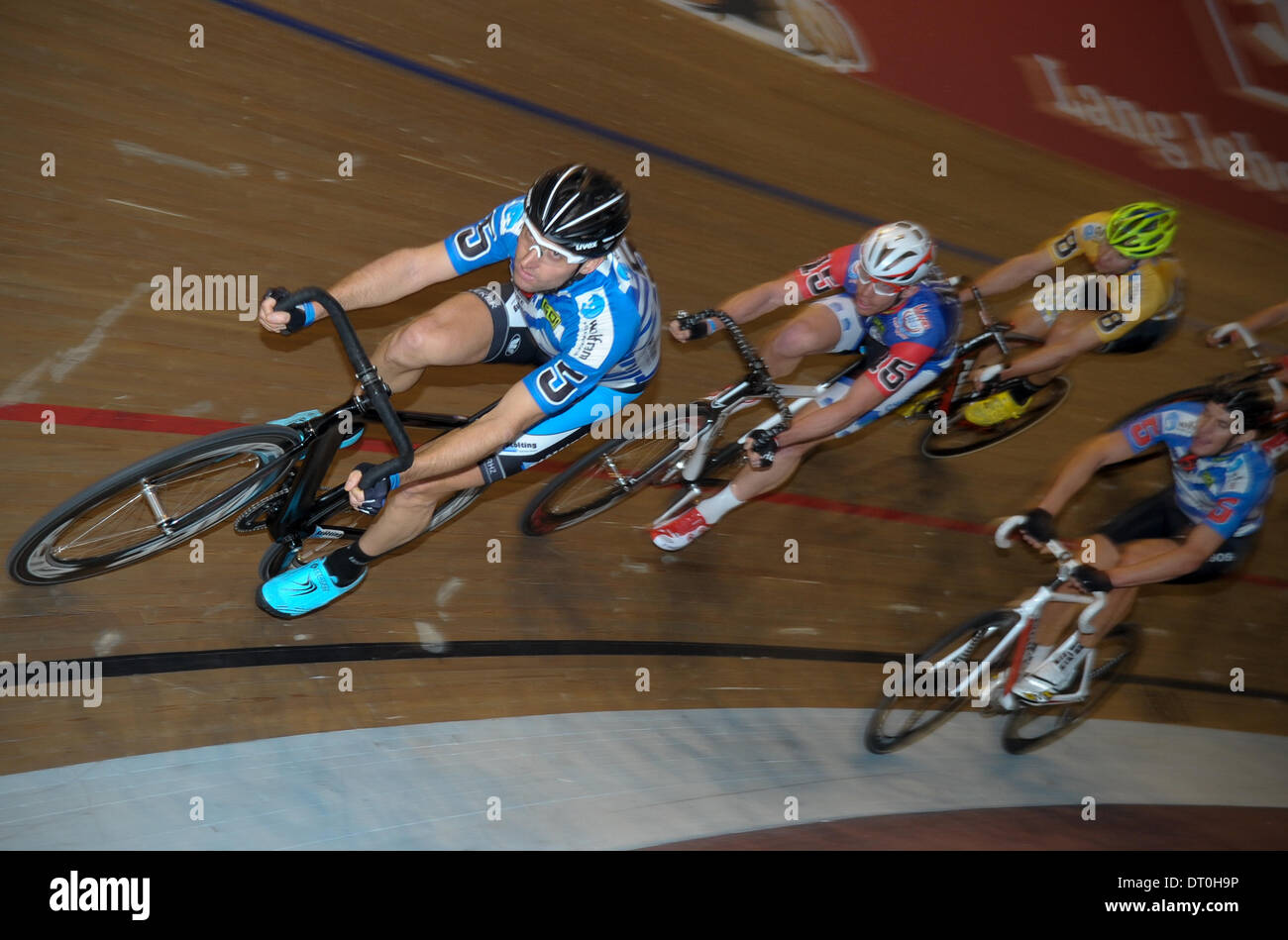 Luke roberts hi-res stock photography and images - Alamy