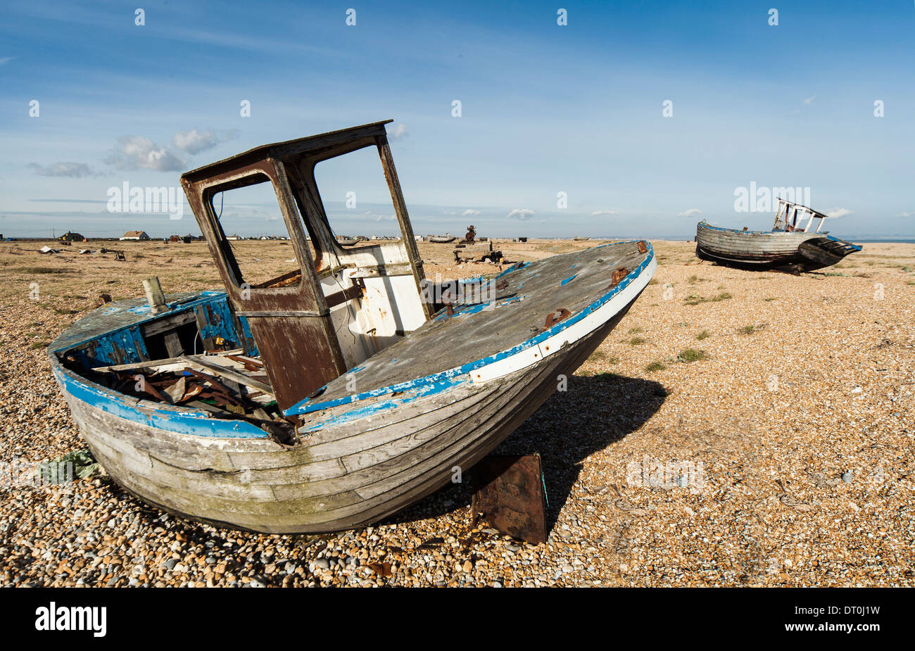 Rotten boat hi-res stock photography and images - Alamy