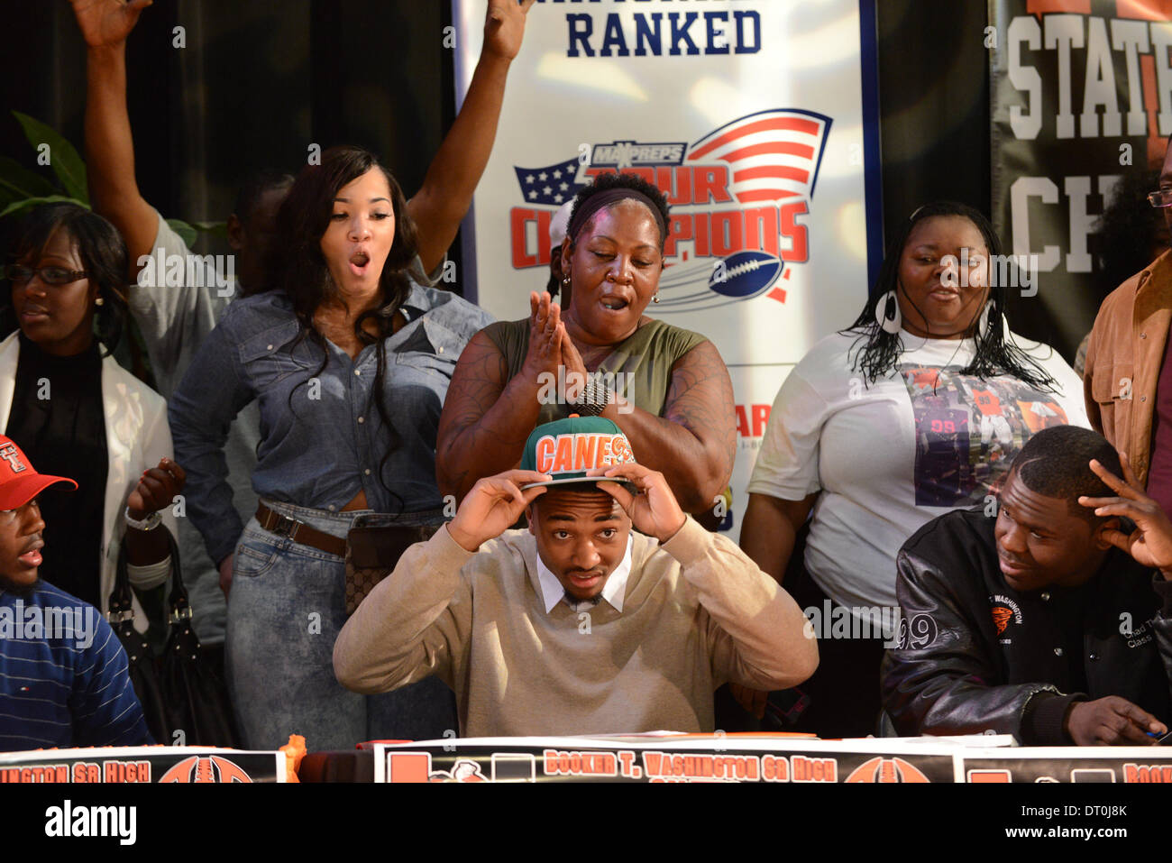 February 5, 2014: Demetrius Jackson from Booker T. Washington High ...