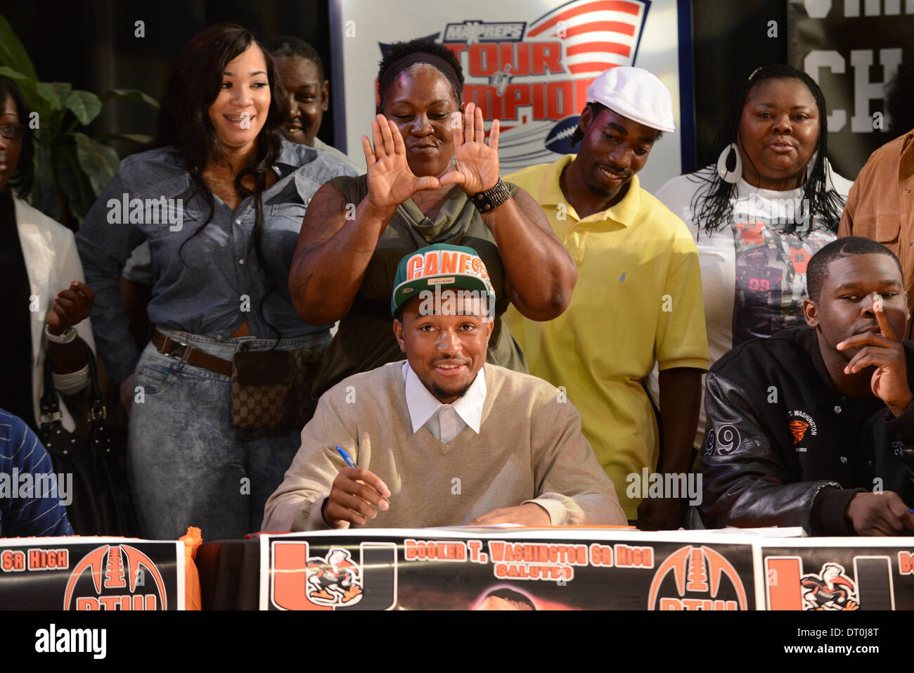 February 5, 2014: Demetrius Jackson from Booker T. Washington High ...