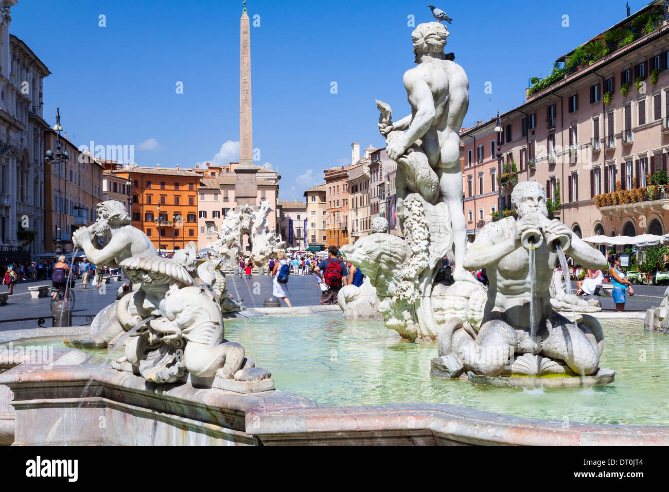 Piazza navona attractions hi-res stock photography and images - Alamy