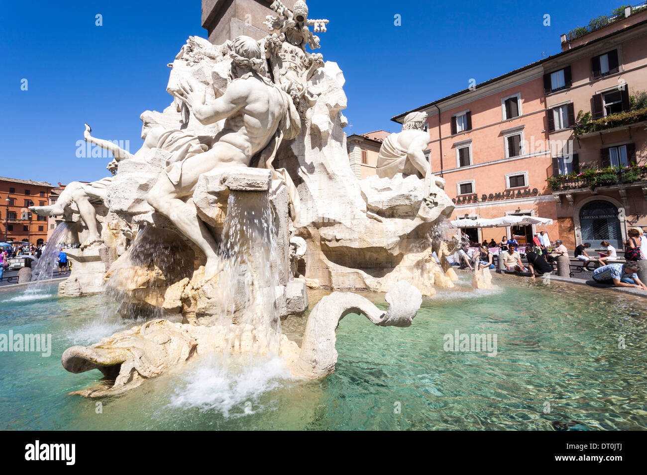 Piazza navona attractions hi-res stock photography and images - Alamy