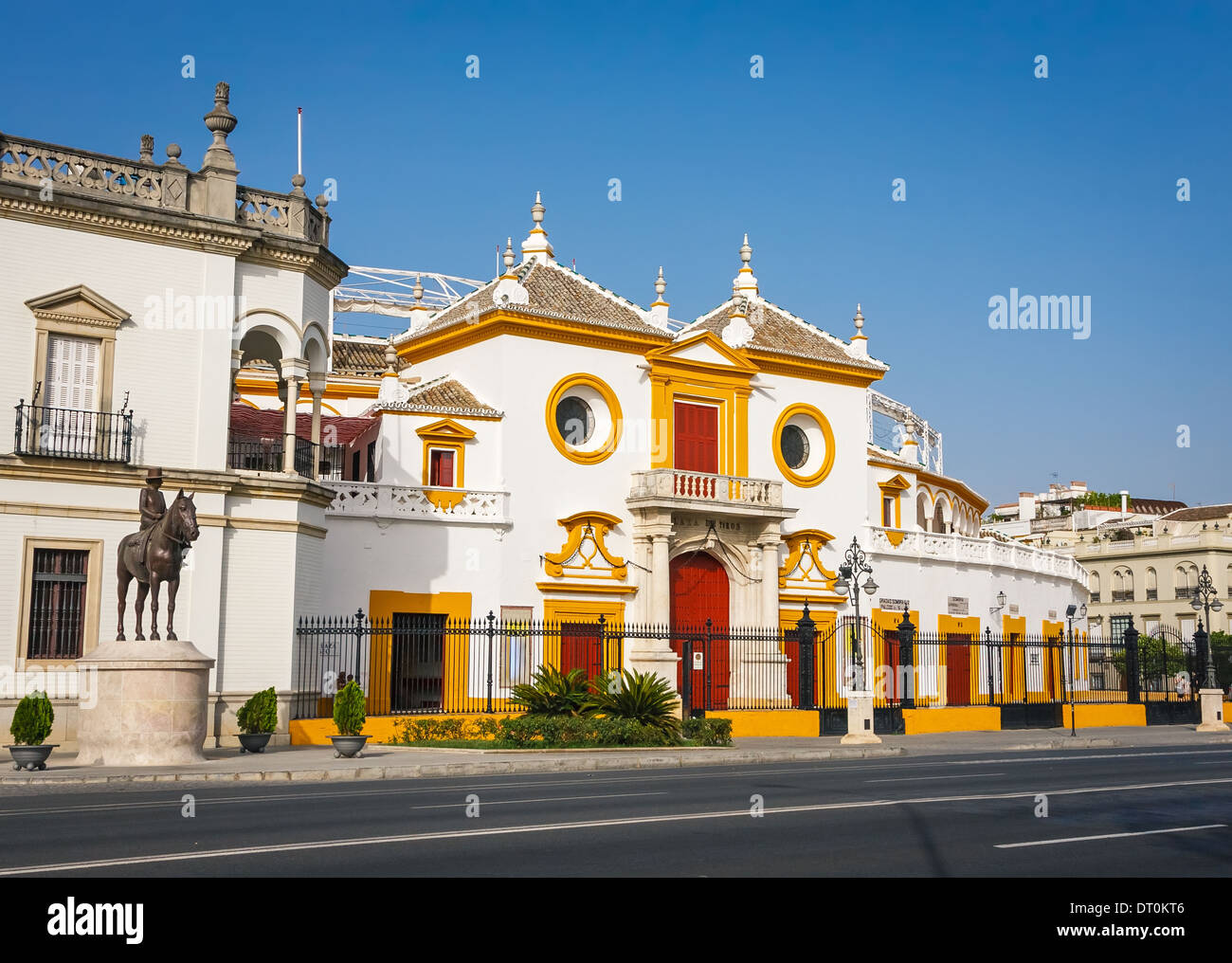 Plaza de Toros (arena) in Sevilla Stock Photo - Alamy