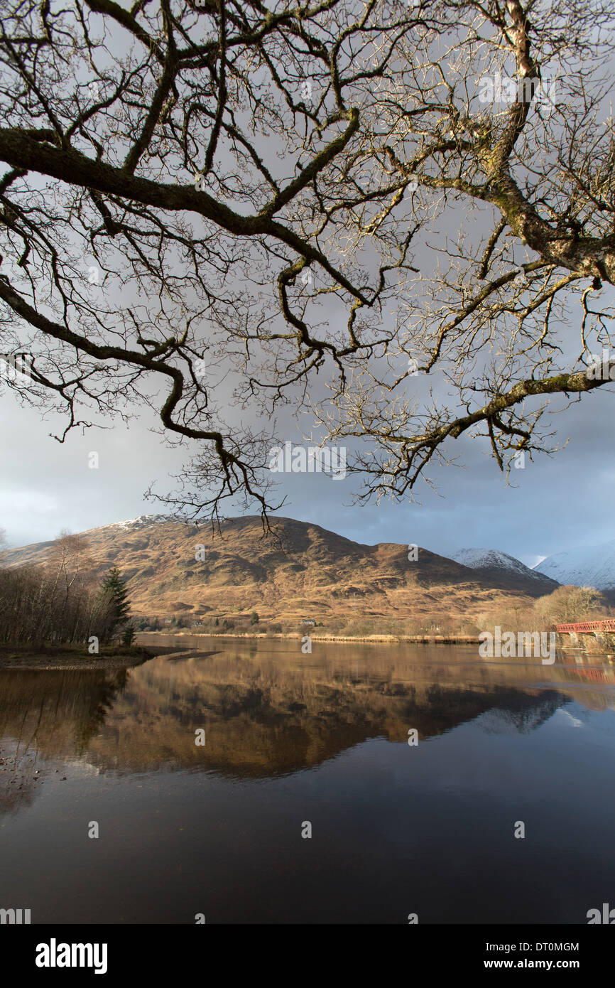 Loch awe village hi-res stock photography and images - Alamy