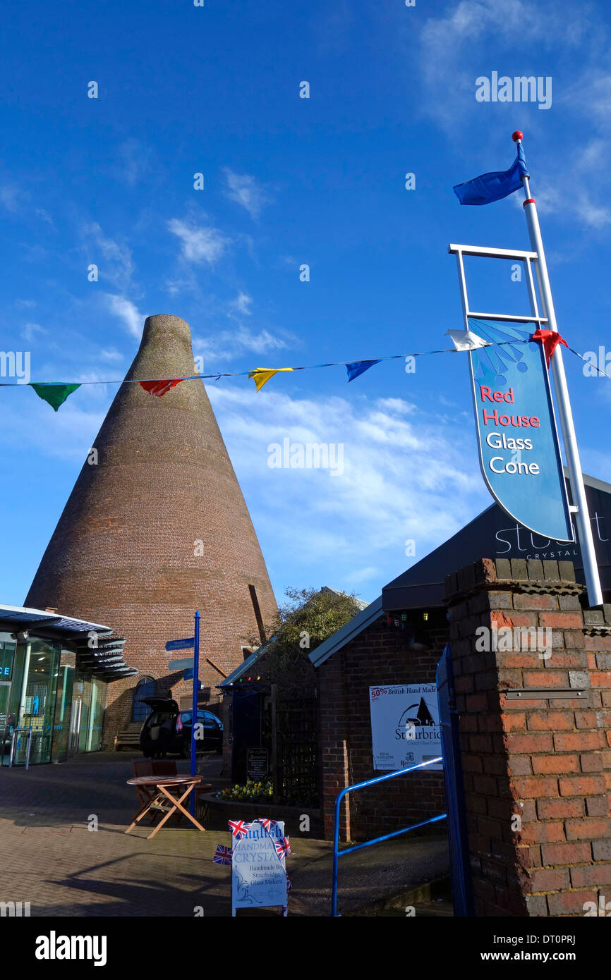 Red House Glass Cone, Wordsley, West Midlands, England, UK Stock Photo ...