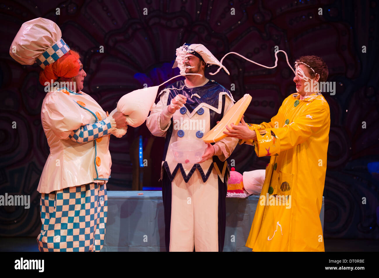 An amateur dramatics company performing Dick Whittington and the Pi-rats of the Caribbean ...