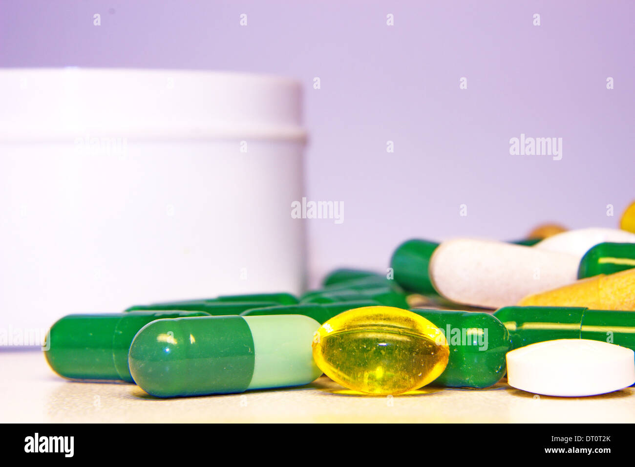 Pills, tablets and capsules Stock Photo - Alamy