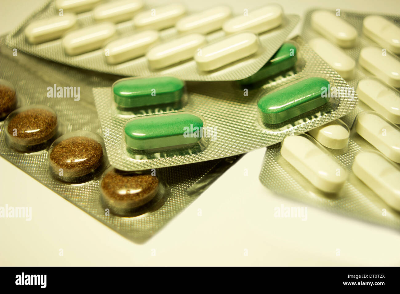 Pills, tablets and capsules Stock Photo - Alamy