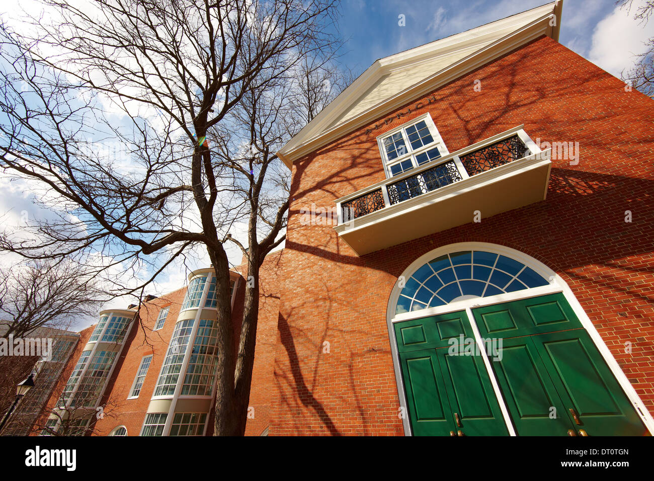 Harvard campus buildings hi-res stock photography and images - Alamy