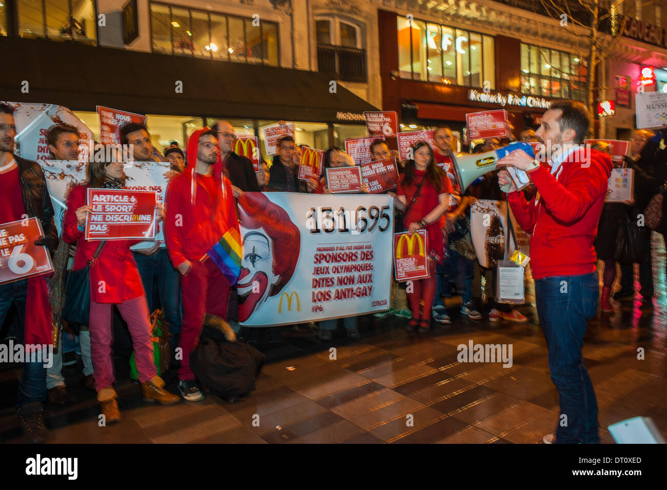 Crowd sidewalk looking men street city urban french front homosexuals ...