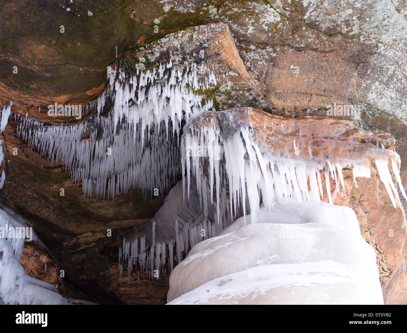 Color photograph, detail, of the Apostle Island Ice Caves, Makwike Bay ...