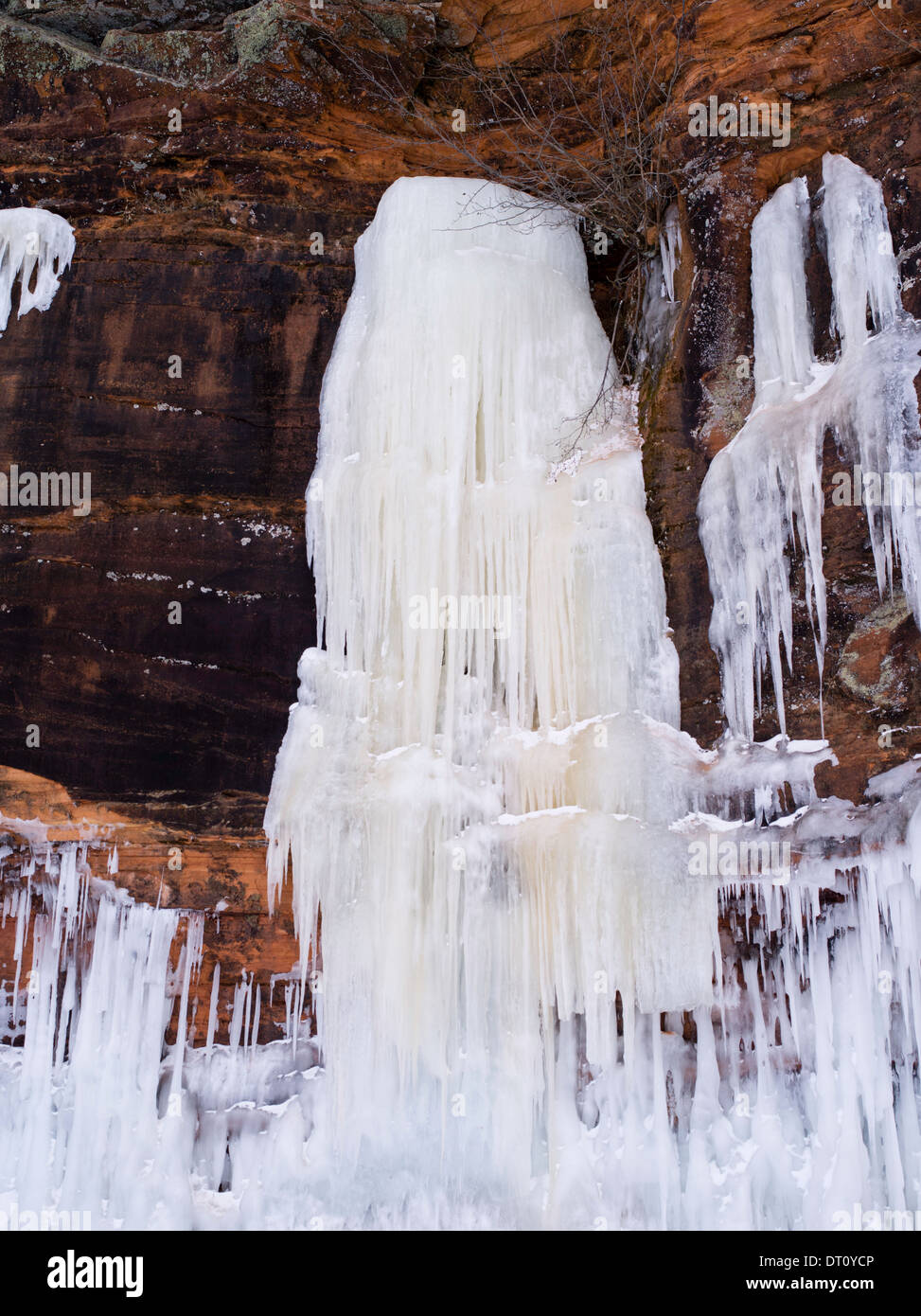 Color photograph, detail, of the Apostle Island Ice Caves, Makwike Bay ...