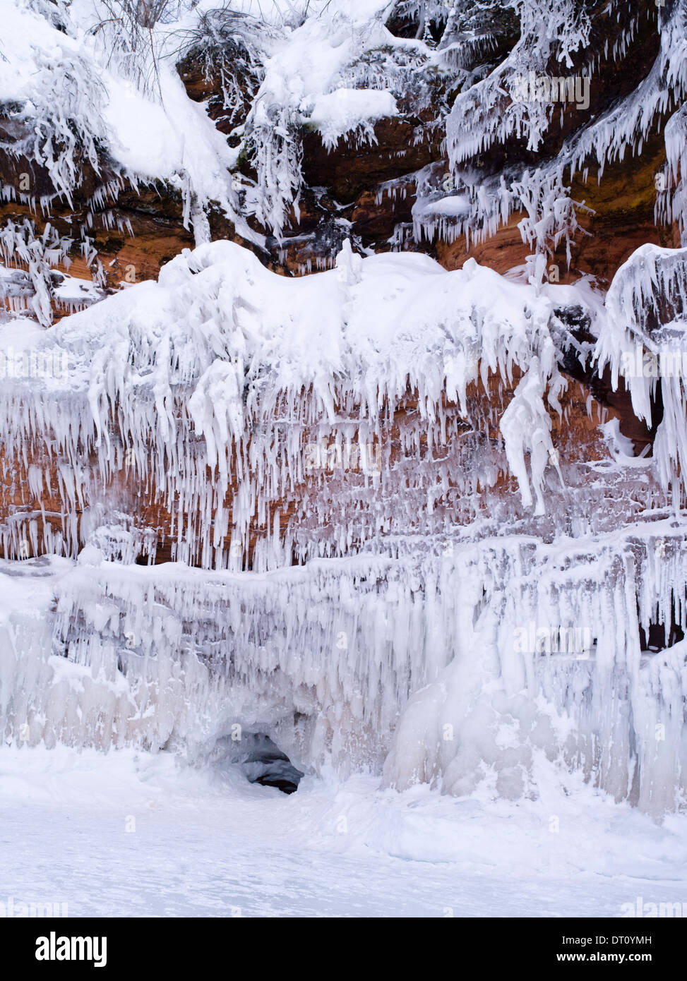 Color photograph, detail, of the Apostle Island Ice Caves, Makwike Bay ...