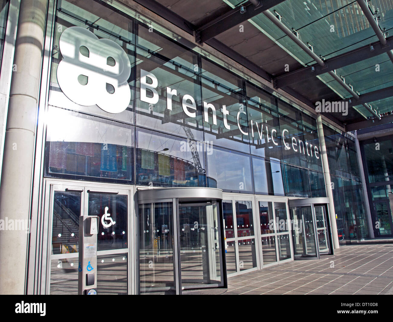 Wembley london hi-res stock photography and images - Alamy