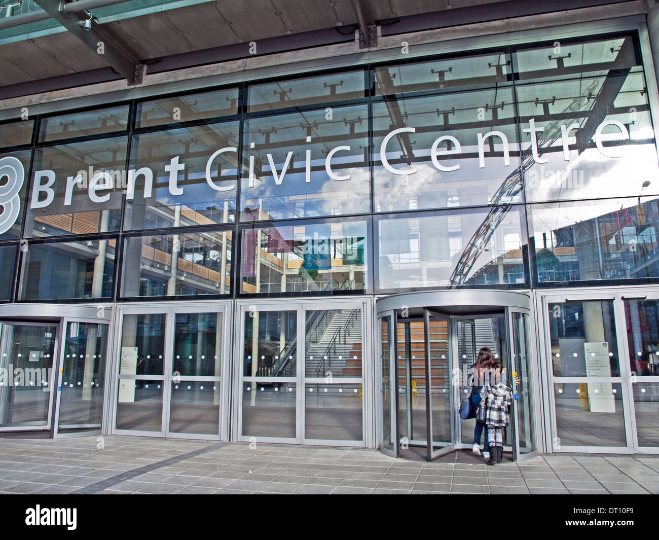 Wembley centre hi-res stock photography and images - Alamy