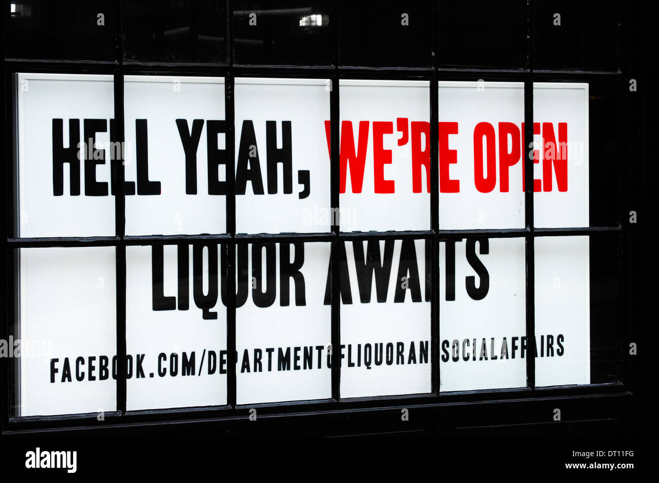 Alcohol Liquor shop sign Stock Photo - Alamy