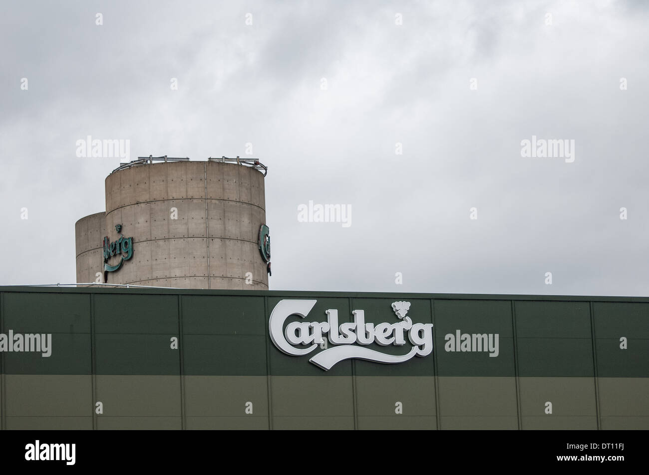 Carlsberg beer lager factory Northampton Stock Photo - Alamy