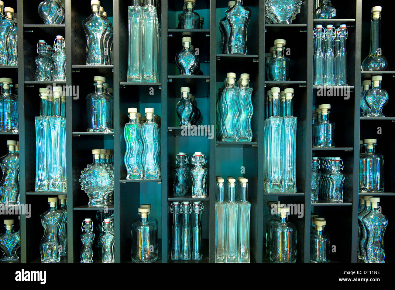 Beverages and liquors hi-res stock photography and images - Alamy