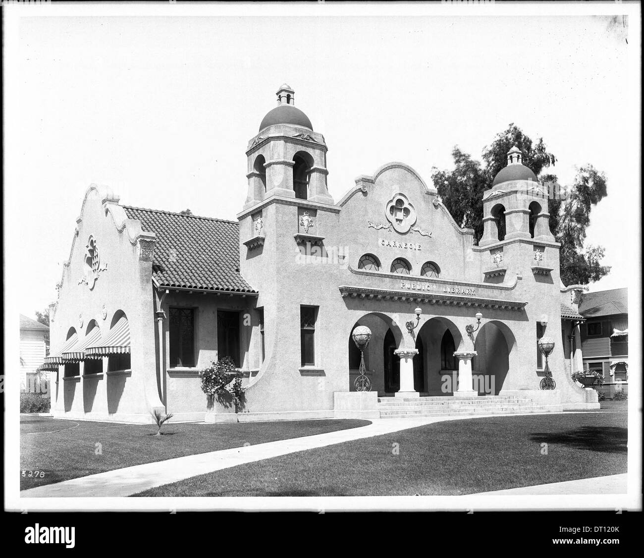 Riverside library Black and White Stock Photos & Images - Alamy