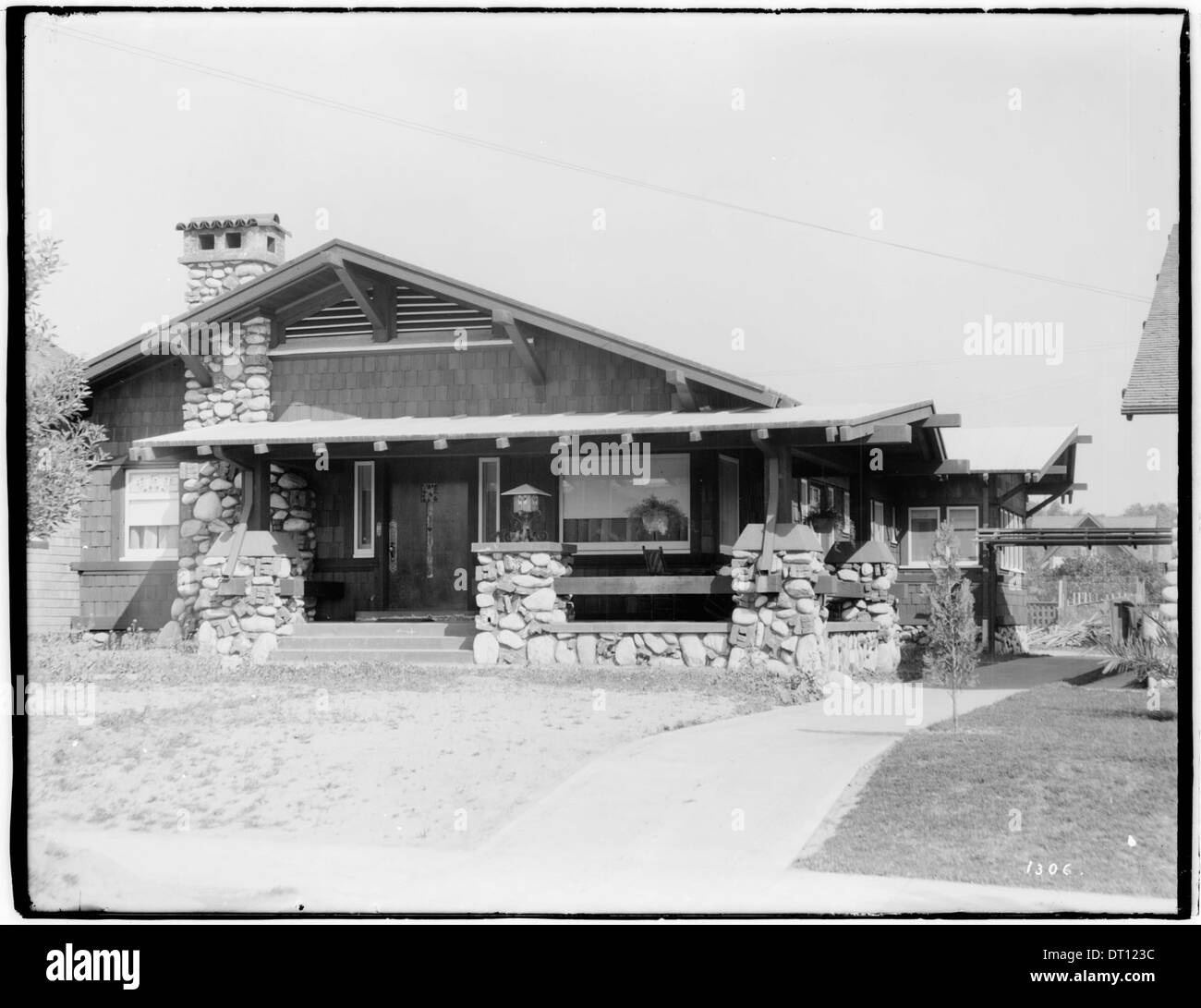 Exterior view of W.K. Mace's bungalow, South Pasadena, ca.1900 Stock ...