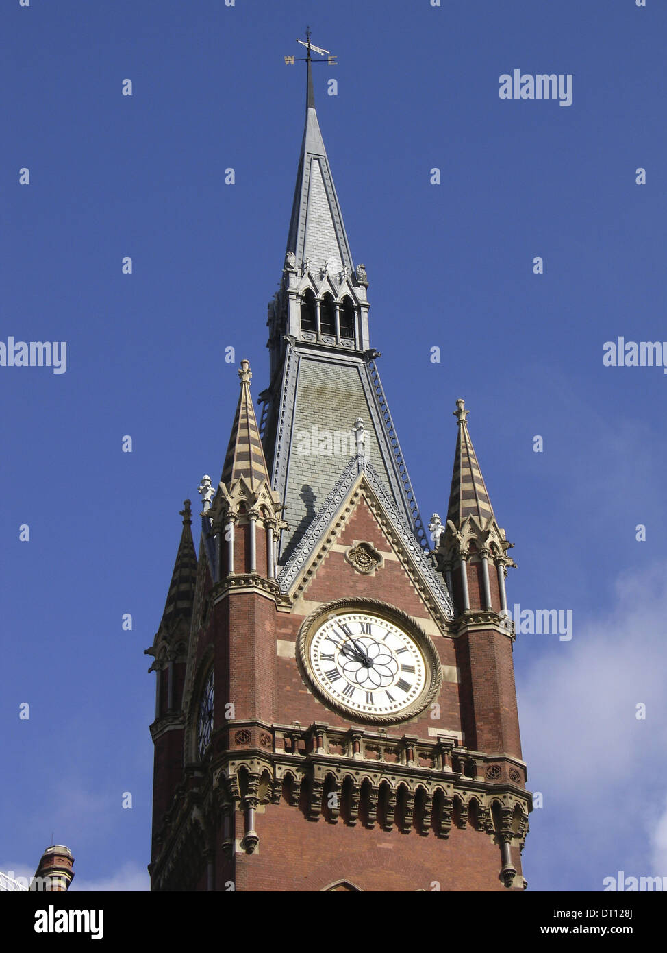 Exterior pancras road london High Resolution Stock Photography and ...