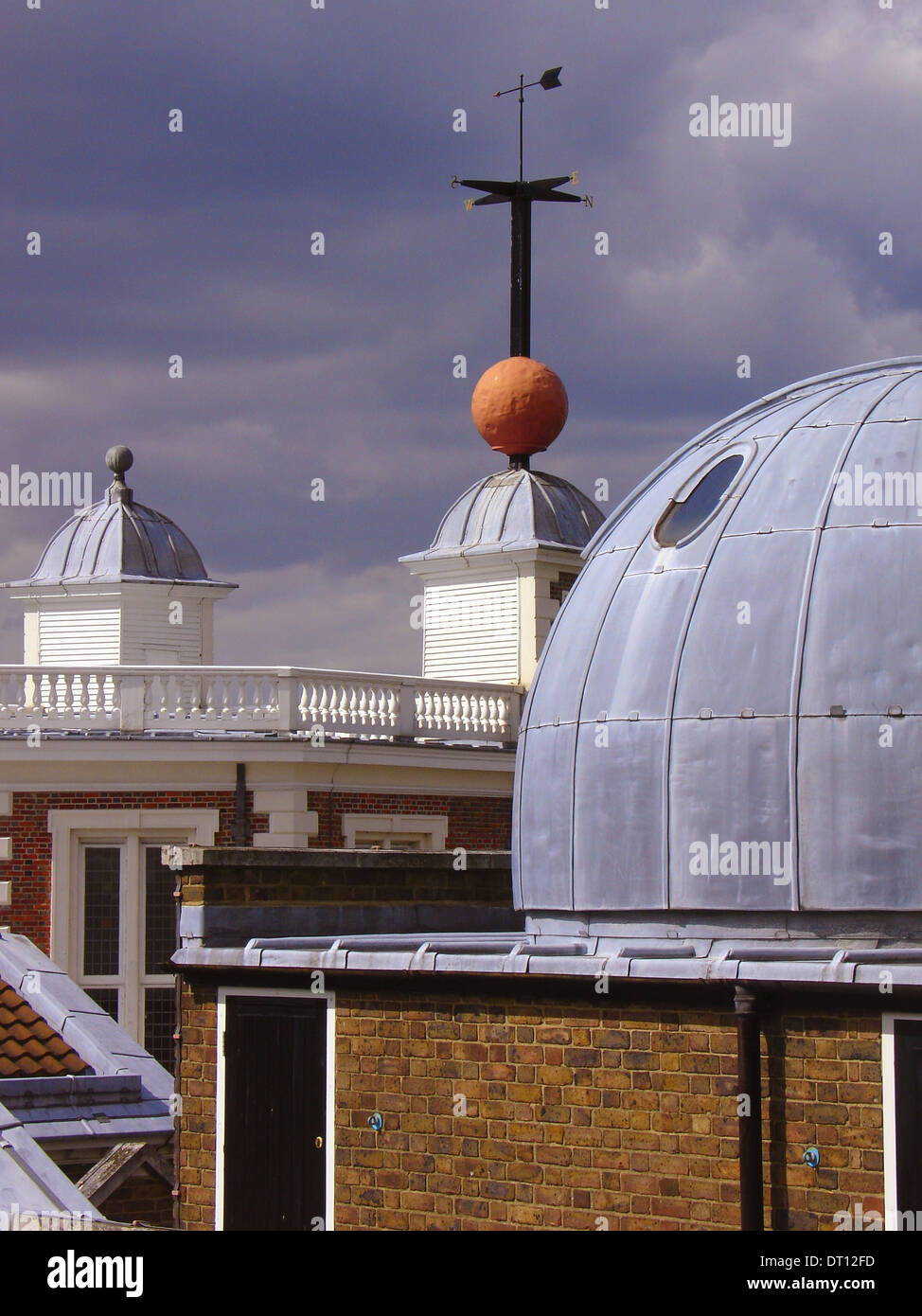A time ball with weathervane sits atop the Octagon Room of Flamstead ...