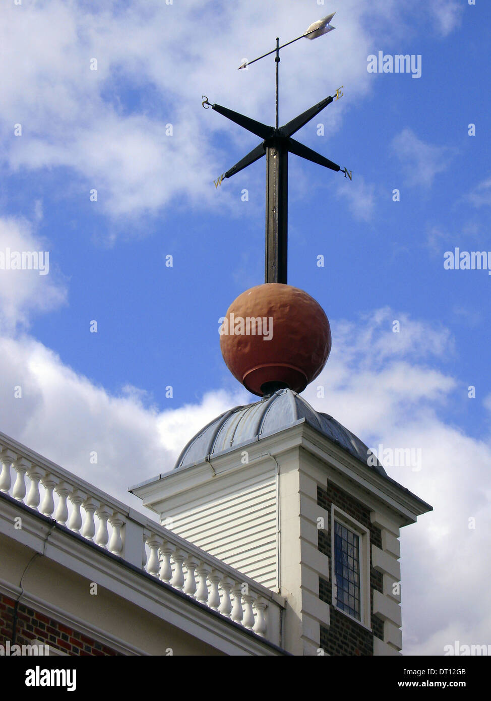 Octagon room hi-res stock photography and images - Alamy