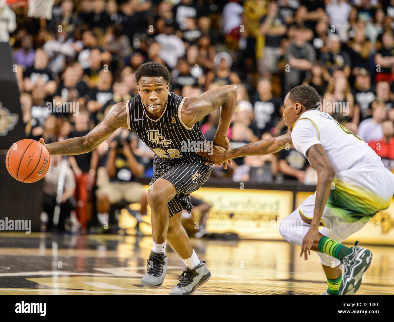 Orlando, FL, USA. 5th Feb, 2014. S: USF Bulls guard Corey Allen Jr. (4 ...