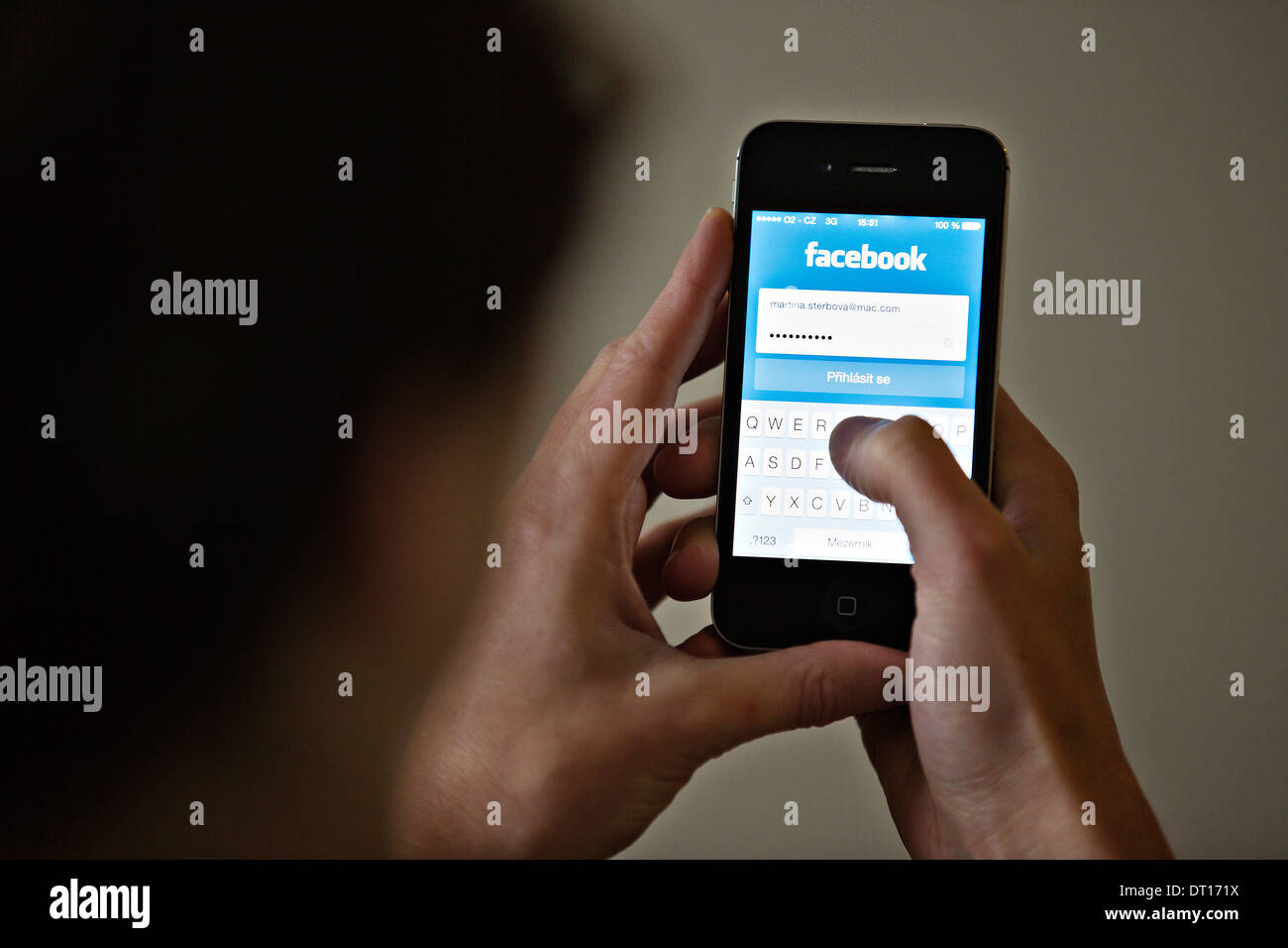 Facebook, internet, social network, screen, iPhone Stock Photo - Alamy