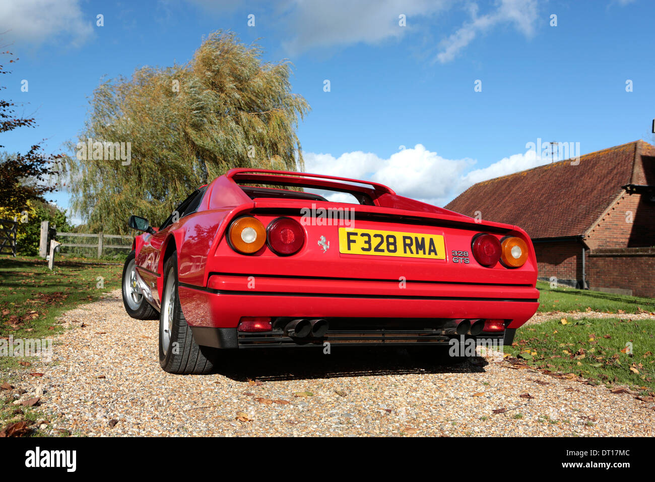 Magnum pi hi-res stock photography and images - Alamy