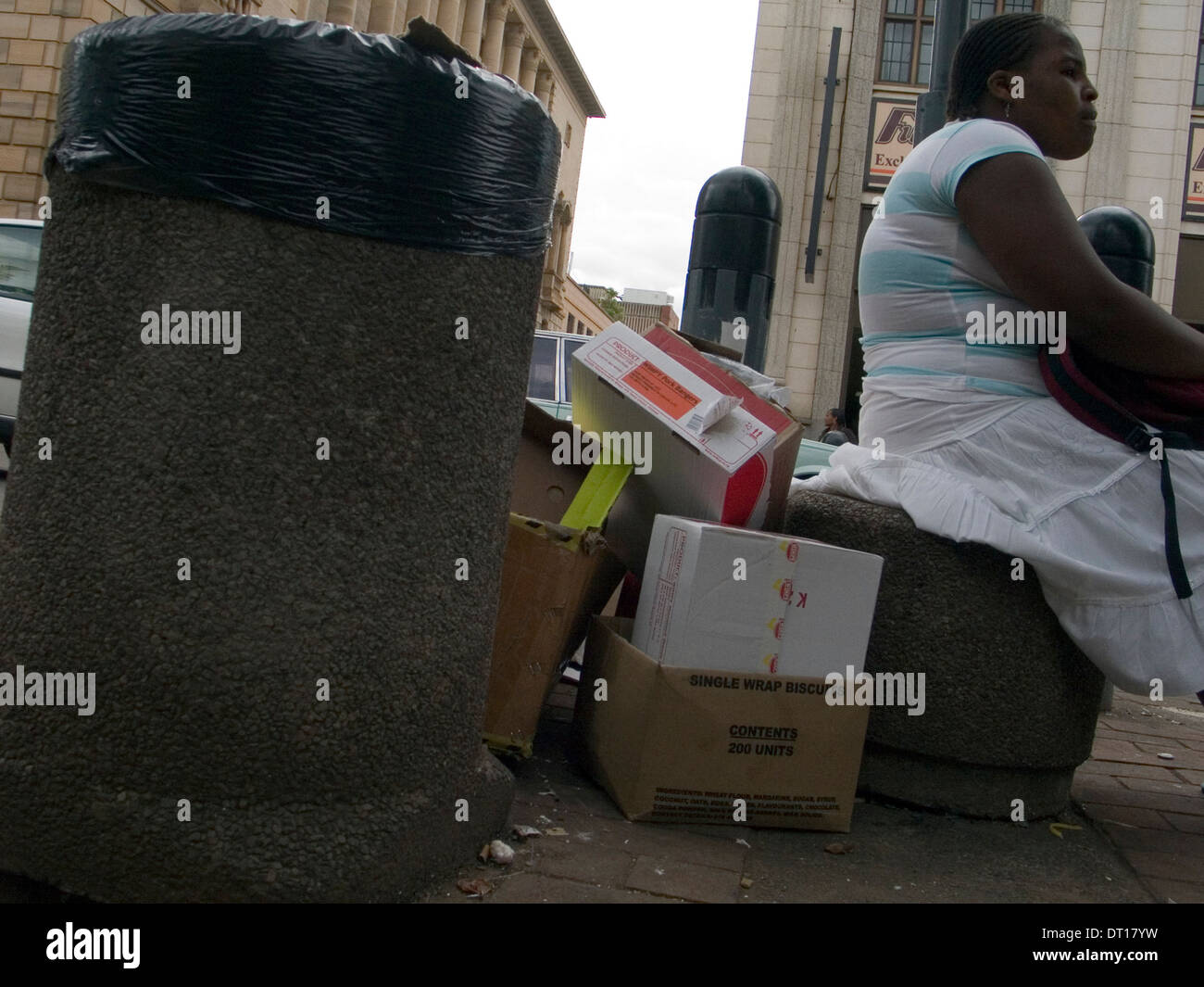 waste management dumping refuge litter landfill Stock Photo - Alamy