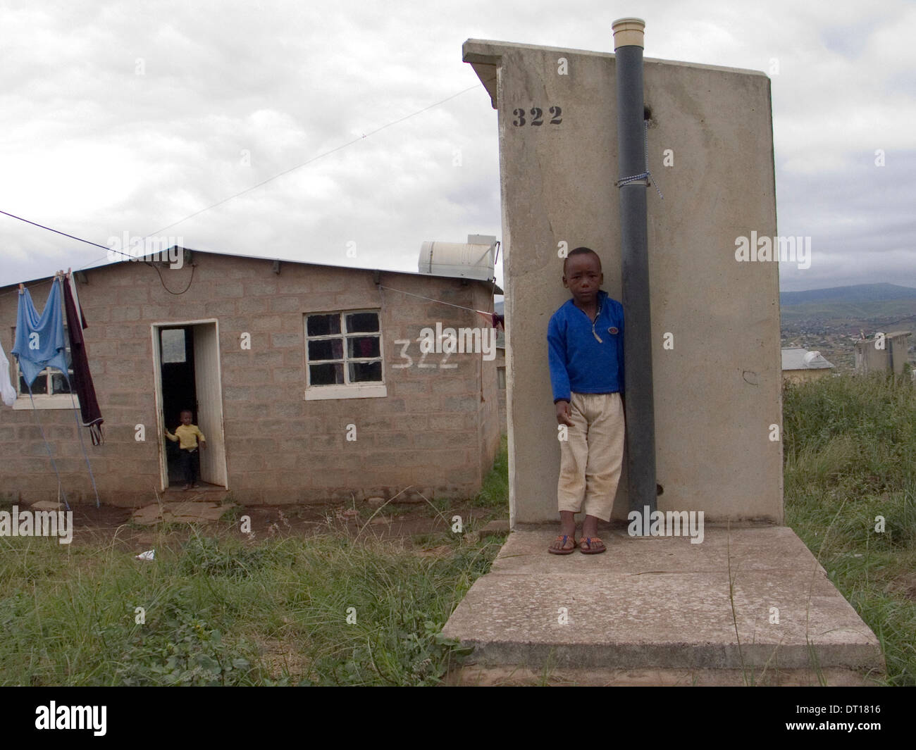 rural dwellings homes landscape kwazulu-natal waste management Stock ...