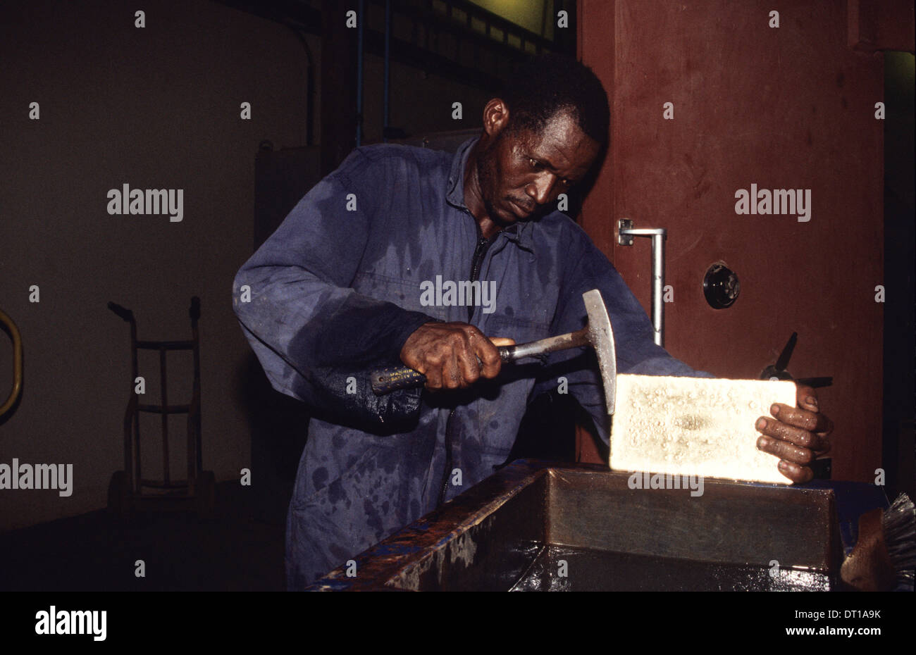 GOLD MINING, PROSPECTING, SMELTING, TESTING, SLIMES DAM, OPEN CAST ...