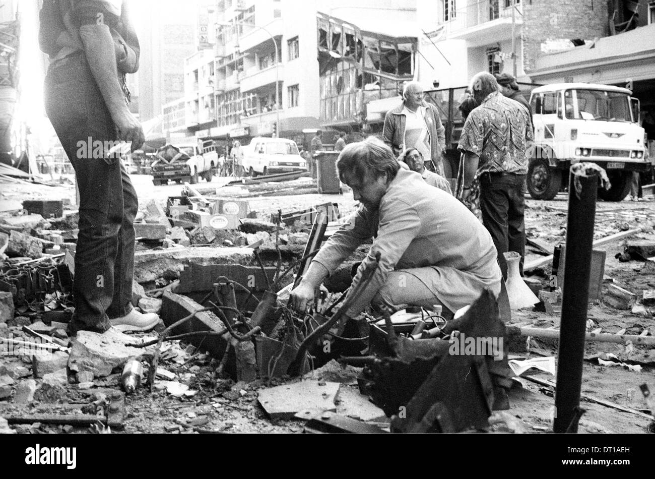 SHELL HOUSE BOMBING. Right Wing Bombers detonated car bombs outside ...