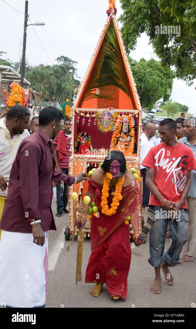 HINDU CULTURE FIRE WALKING BODY PIERCING CARRYING OF DIETYS, HONOUR OF ...