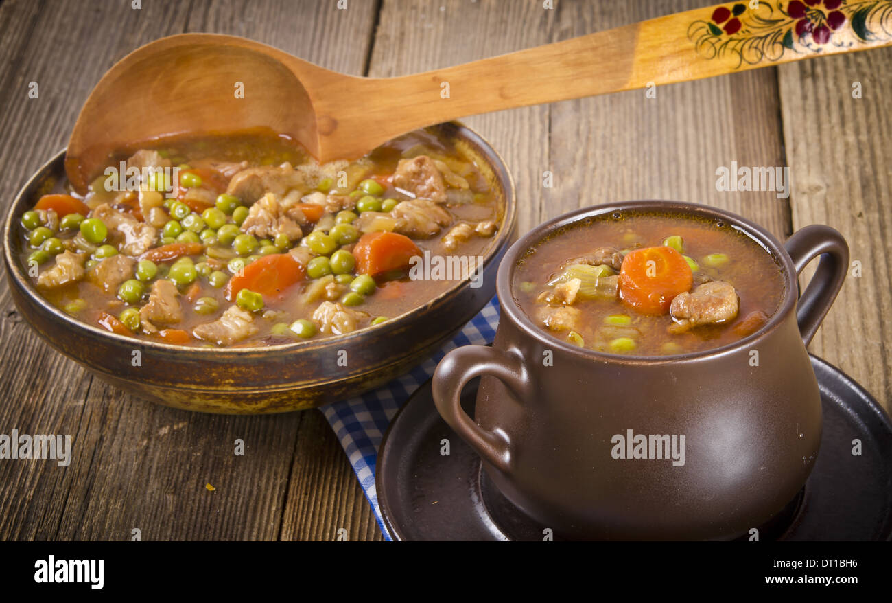 Beef fricassee hi-res stock photography and images - Alamy