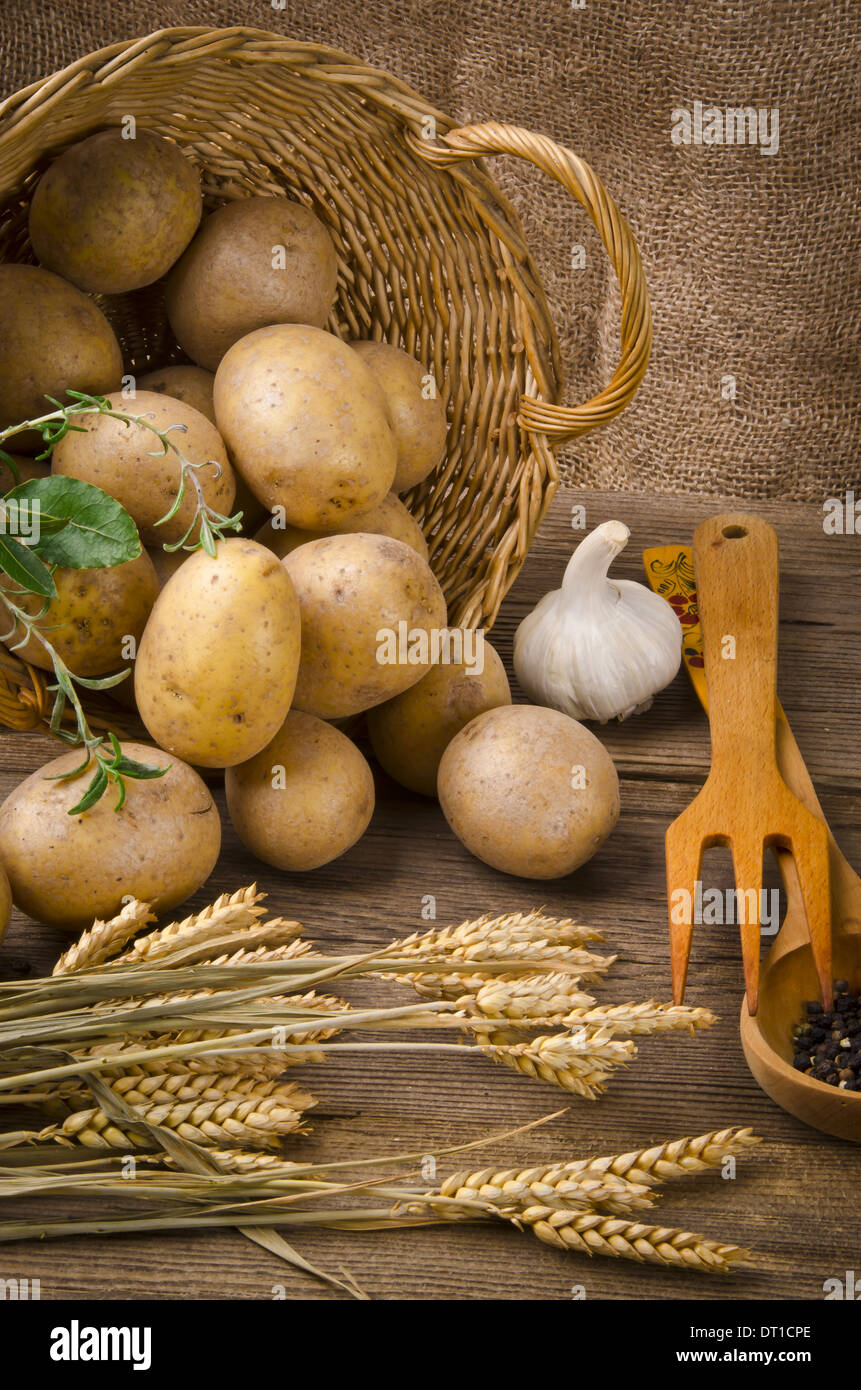 Plain potato hi-res stock photography and images - Alamy