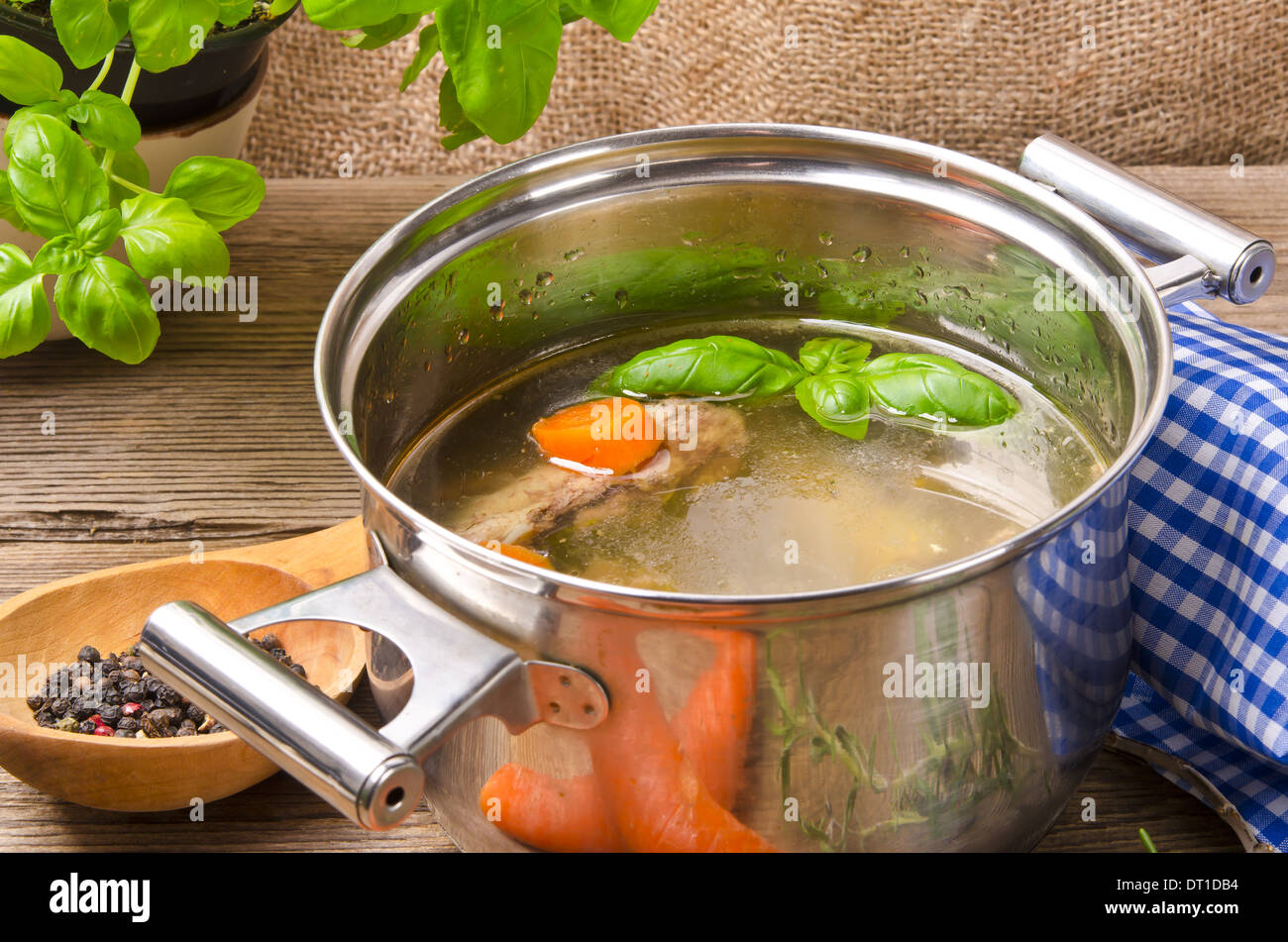 Fat broth hi-res stock photography and images - Alamy