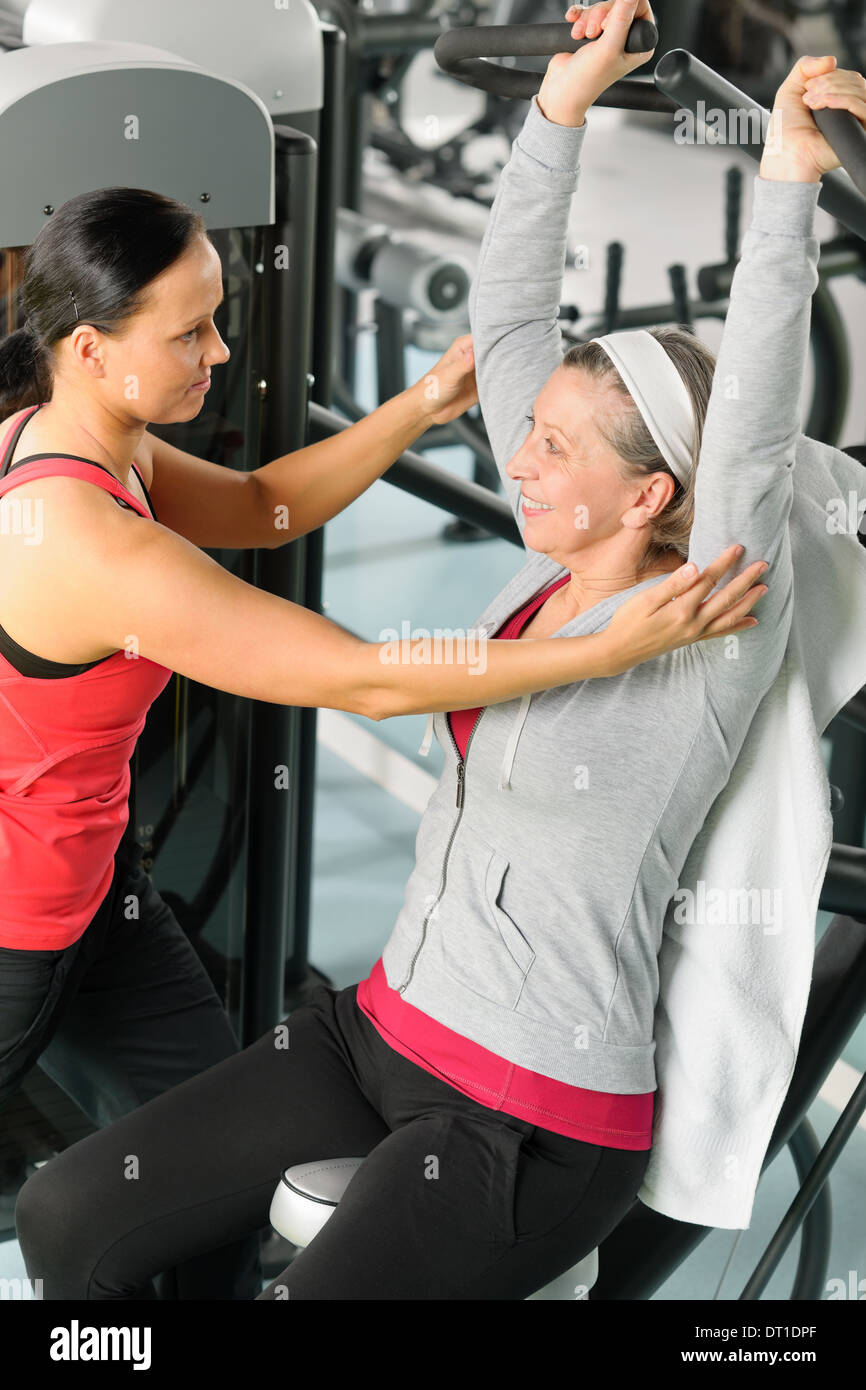 Fitness trainer senior woman hi-res stock photography and images - Alamy