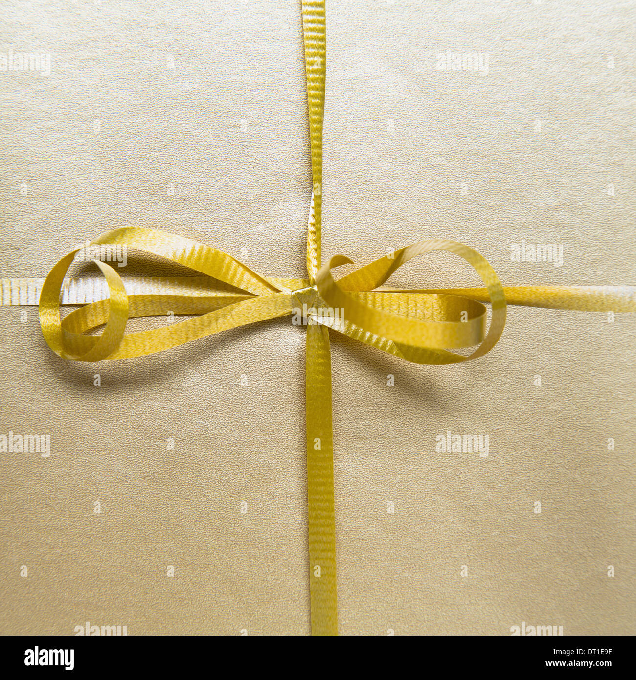 Gold paper wrapped hi-res stock photography and images - Alamy