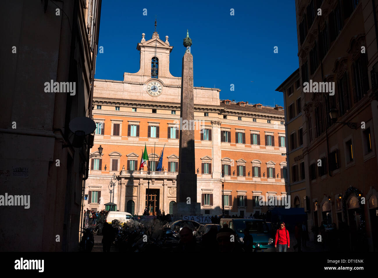 Palazzo montecitorio rome hi-res stock photography and images - Alamy
