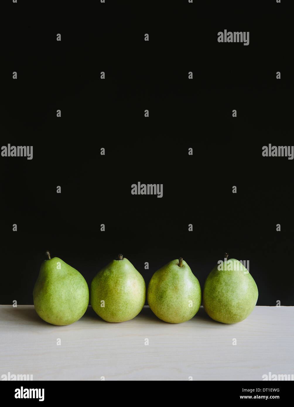 Four pears hi-res stock photography and images - Alamy