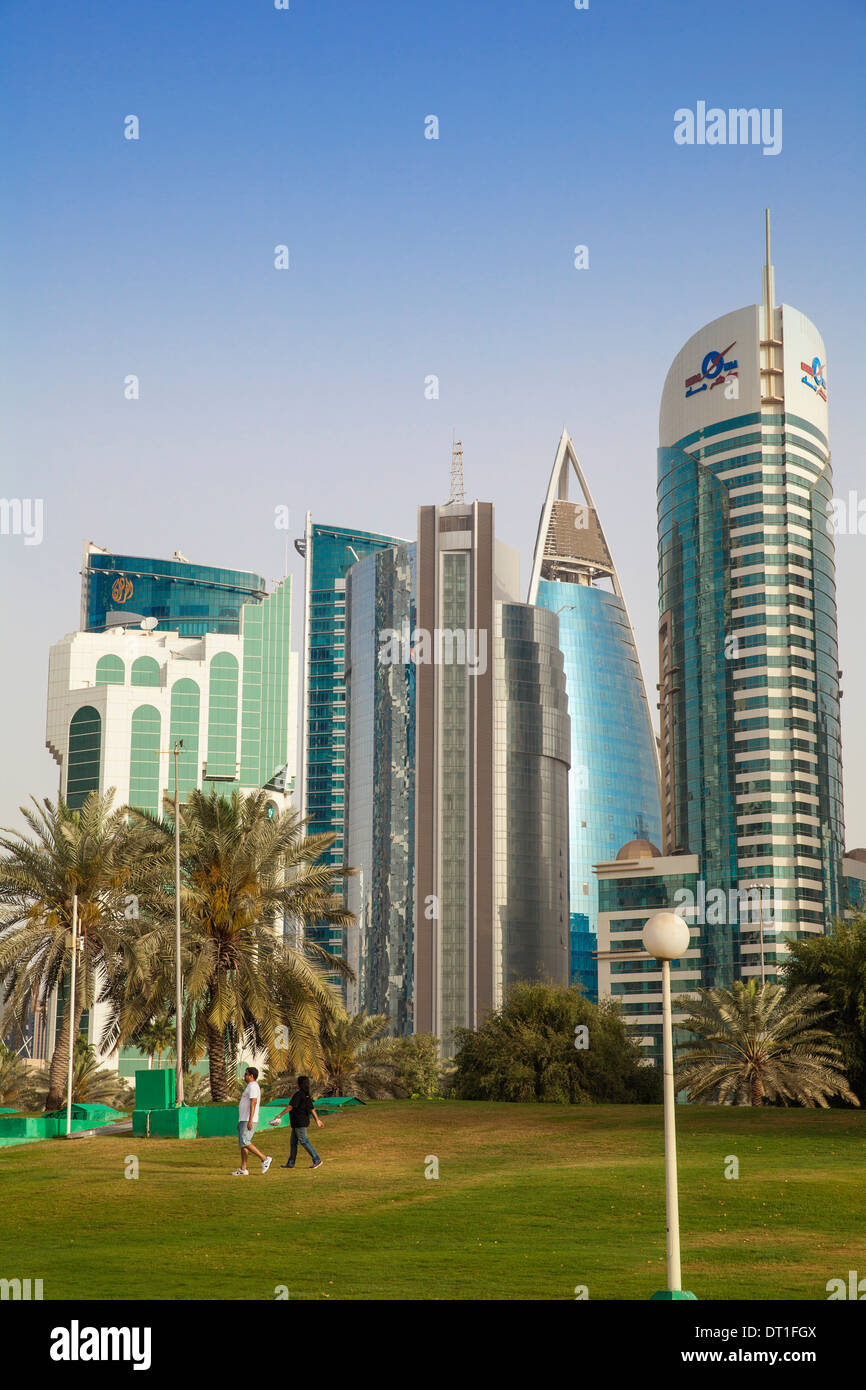 Qatar buildings hi-res stock photography and images - Alamy