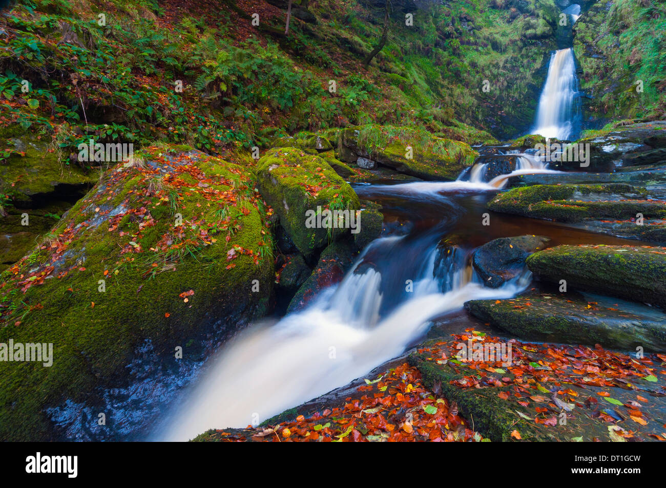 Pistyll rhaeadr waterfalls, wales hi-res stock photography and images ...